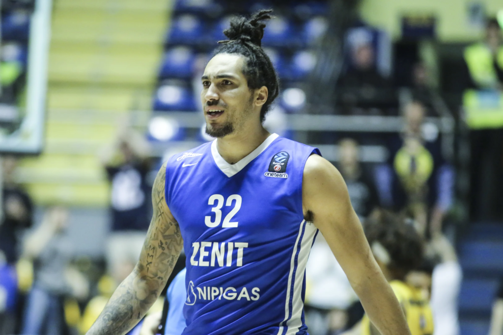 Former 76ers player Drew Gordon, older brother of Nuggets starter Aaron ...